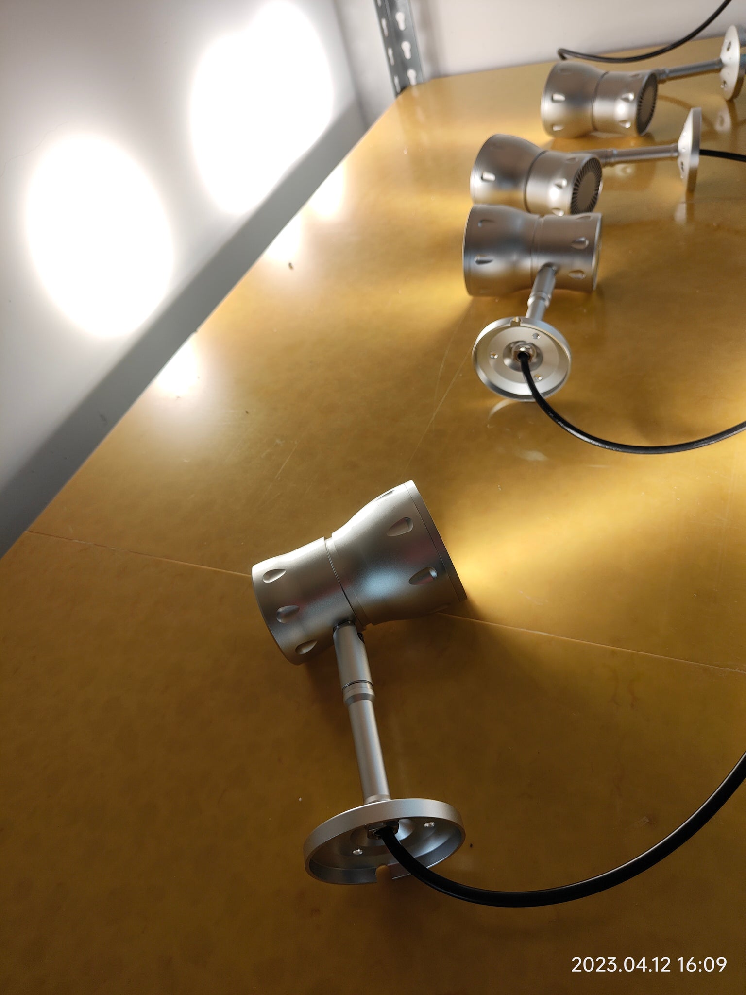 A020 Waterdrop LED focus spotlight for Art Gallery lighting – LEDing ...